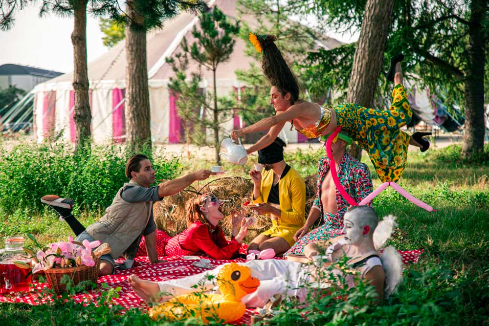 2r2c.coop - Village de cirque #19